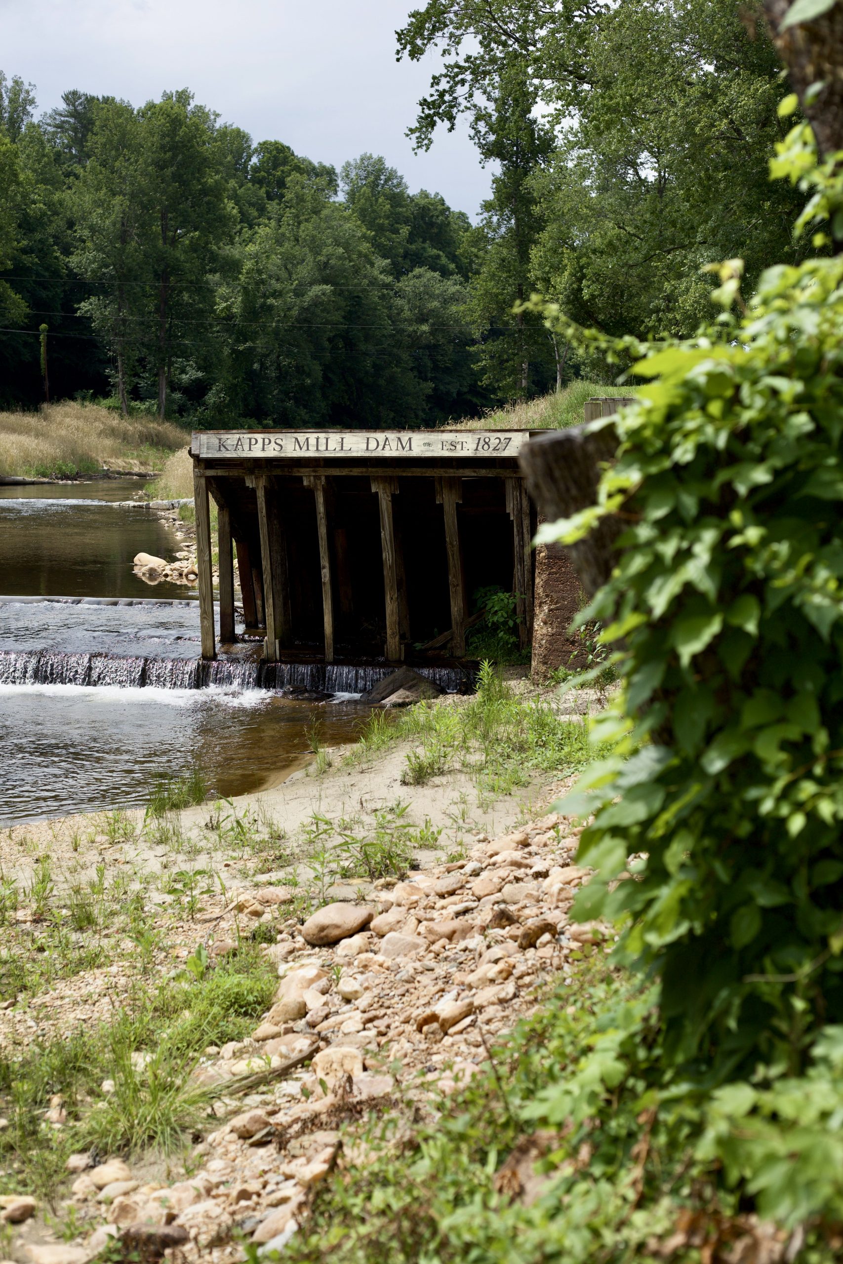 Kapps Mill Estate, Dobson North Carolina – Vintage Farmhouse Lodging ...